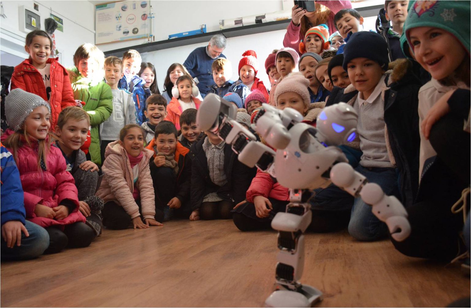 Proiectul „Fascinatia roboticii” – Liceul Teoretic "Carmen Sylva"
